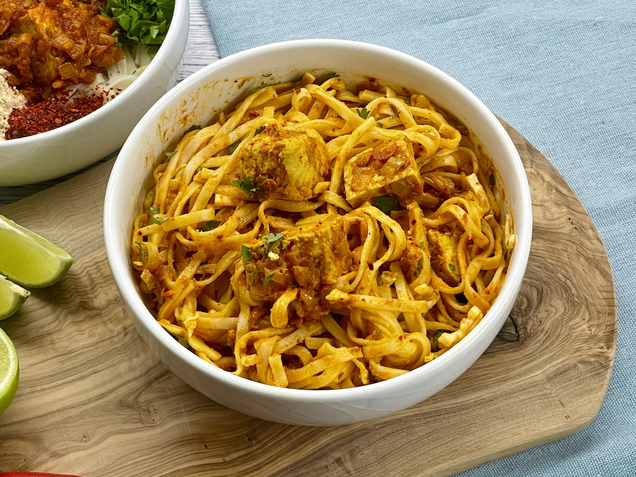 Burmese Tofu Curry Noodle Salad Vegan Nan Gyi Thohk The Vegan