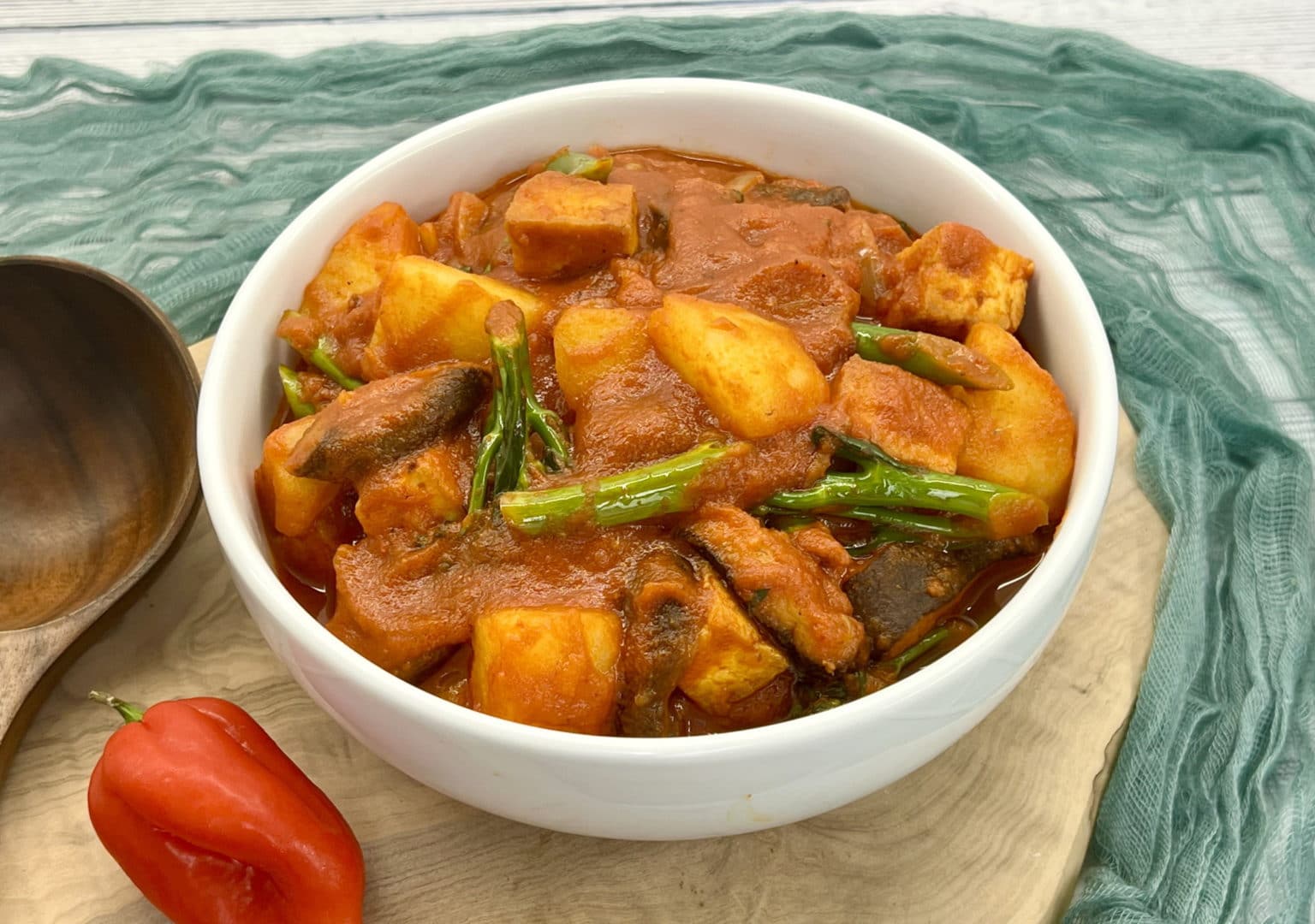 Vegan Obe Ata - Nigerian Red Pepper Stew | The Vegan Planet Kitchen
